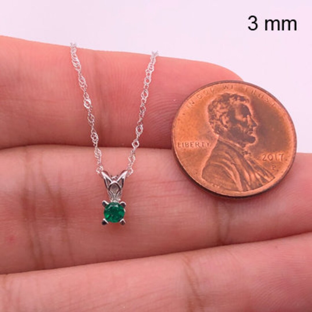 Natural Round Emerald AA Quality Scroll Solitaire Pendant in - Etsy