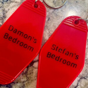 The Vampire Diaries Keychains, Damon and Stefan Room Keychains at the ...