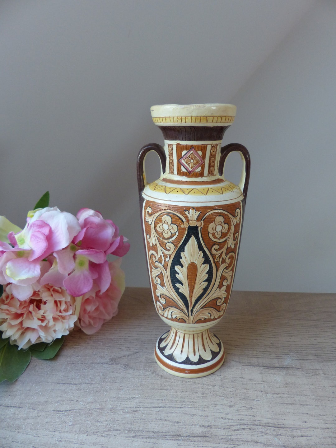 Maioliche Deruta Vase Hand Drawn and Painted Vintage Amphora - Etsy