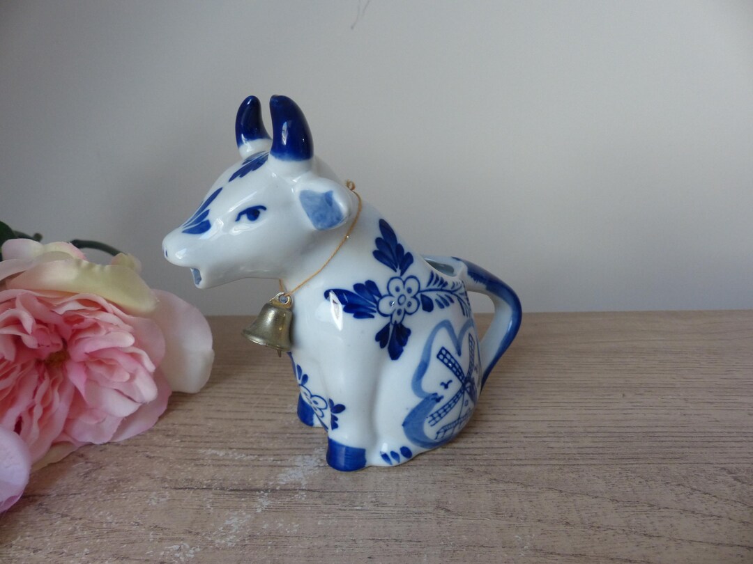 Delf Blue Holland Cow Creamer, Cow Cream Pot, White and Blue Kitchen ...