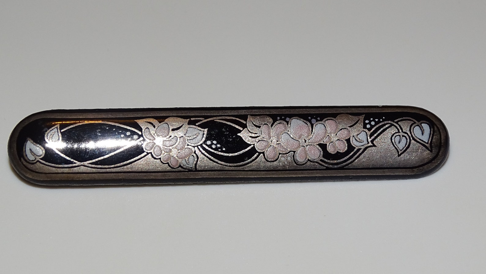 Vintage Michaela Frey Regency Floral Design With Gold and Black ...