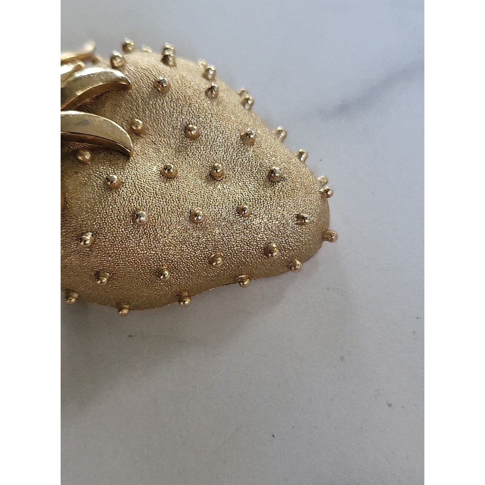 Vintage Crown TRIFARI Gold Tone Strawberry Berry Fruit Figural - Etsy