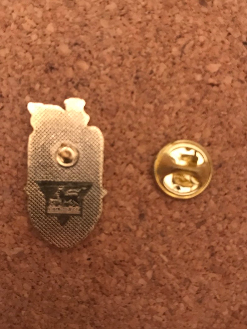 FA Premier League Leeds United FC Enamel Pin Badge 1996/97 - Etsy