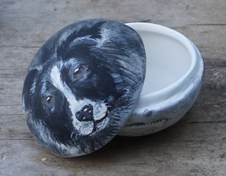 A Merryfield Pottery Dog Portrait Trinket Box Border Collie - Etsy