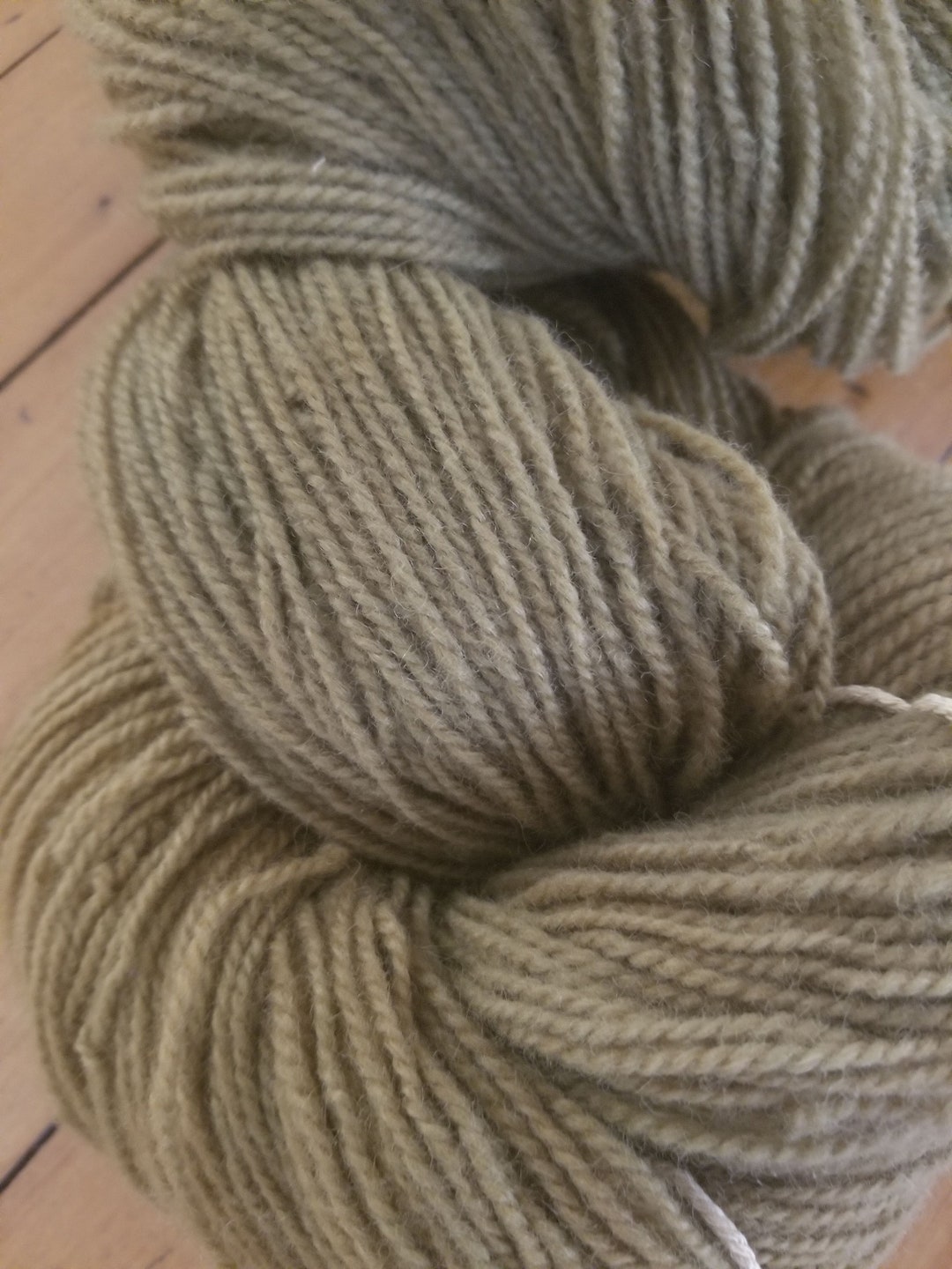 100% Farm Raised Hand Dyed Romney Wool Yarn - Etsy
