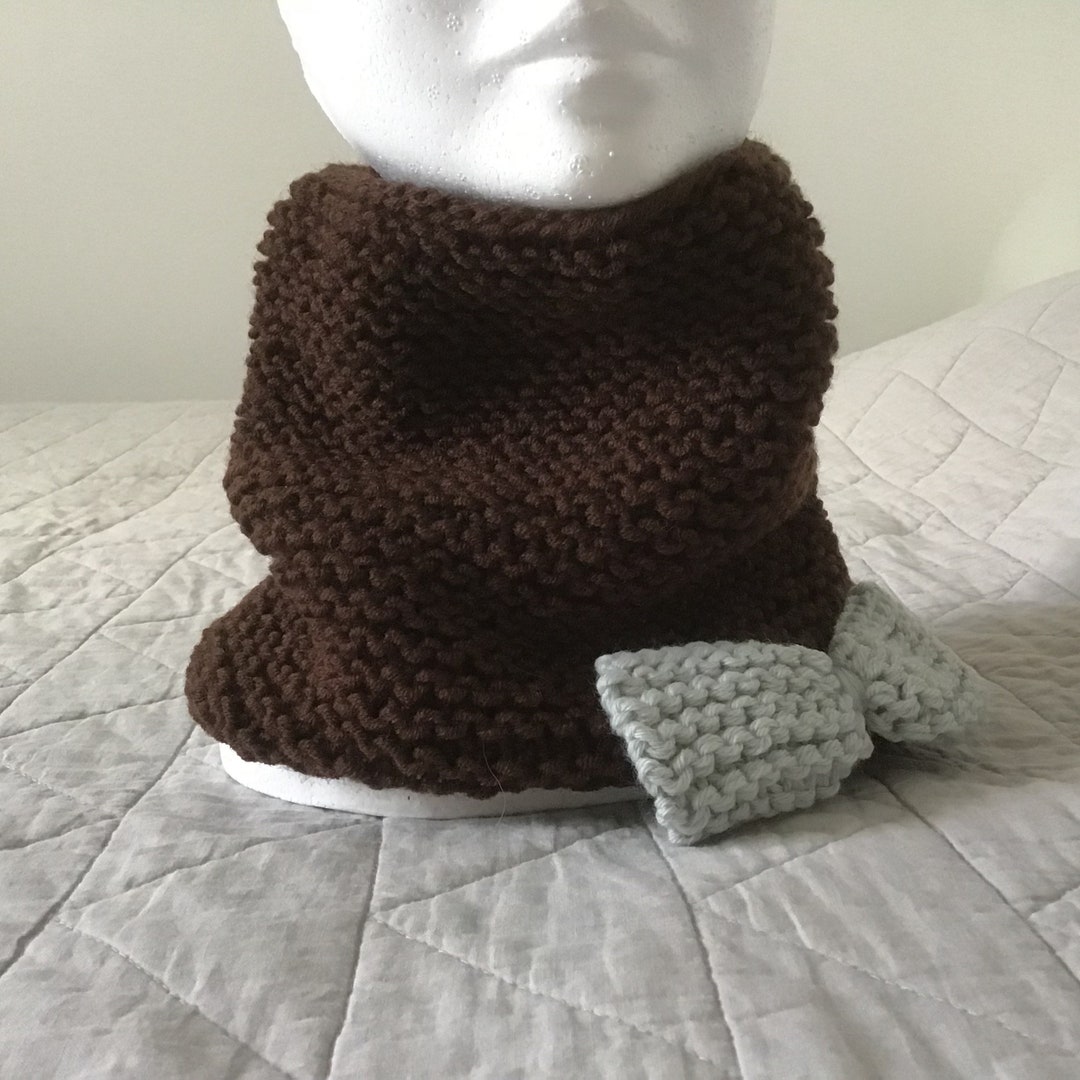 Girls' Snood, Hand-knitted Neck Warmer in Brown With Light Grey Bow ...