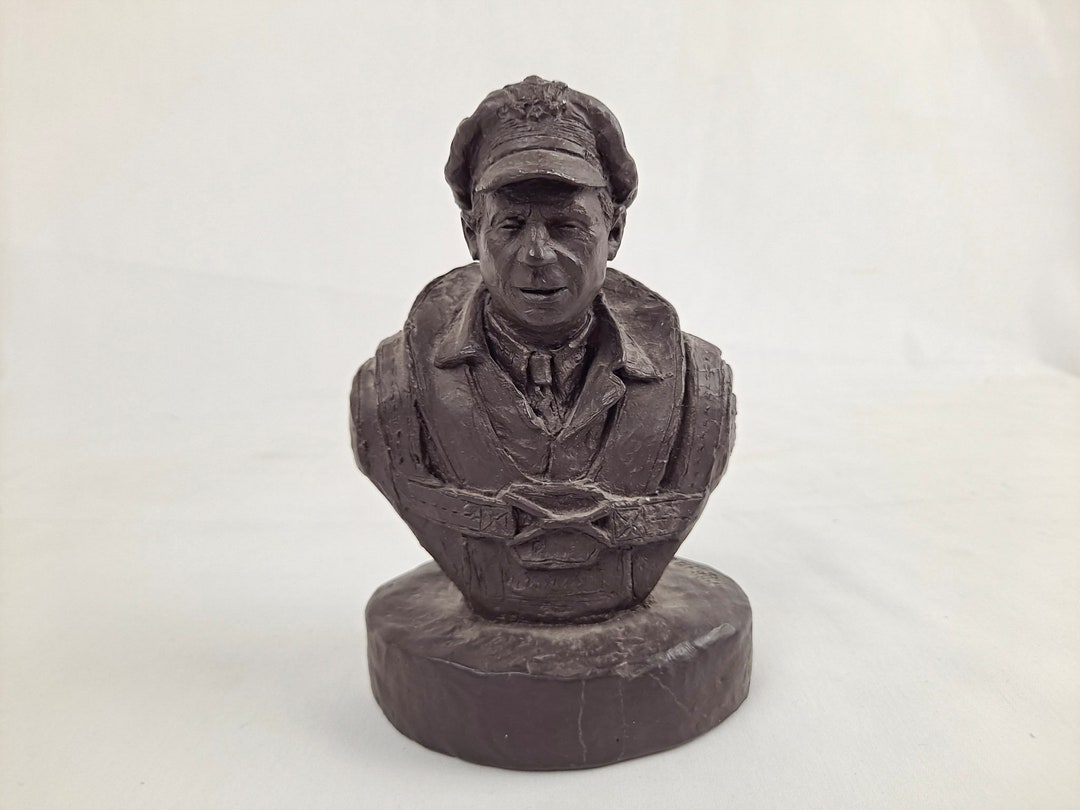 Mike Garman Flying Tigers Pilot Bust 1985 Bronzetone Finish, Retired ...