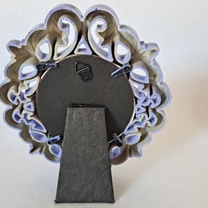 Small Oval Picture Frames, PLASTIC, Multiple Colors, Colorful Frames ...