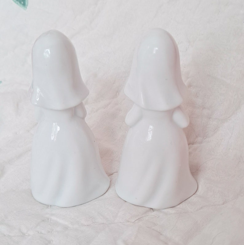 Napcoware Pair of Nuns Singing Nun and Praying Nun Miniature - Etsy