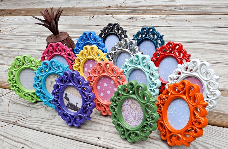 Small Oval Picture Frames PLASTIC Multiple Colors Colorful - Etsy