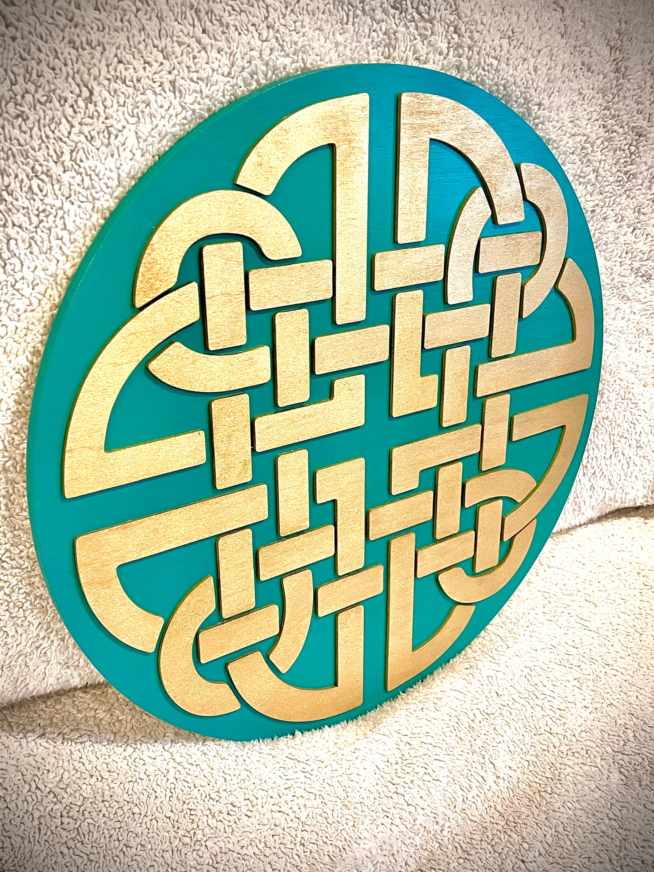 Handmade Dara Celtic Knot Wood Sign: 3D Home Decor - Etsy