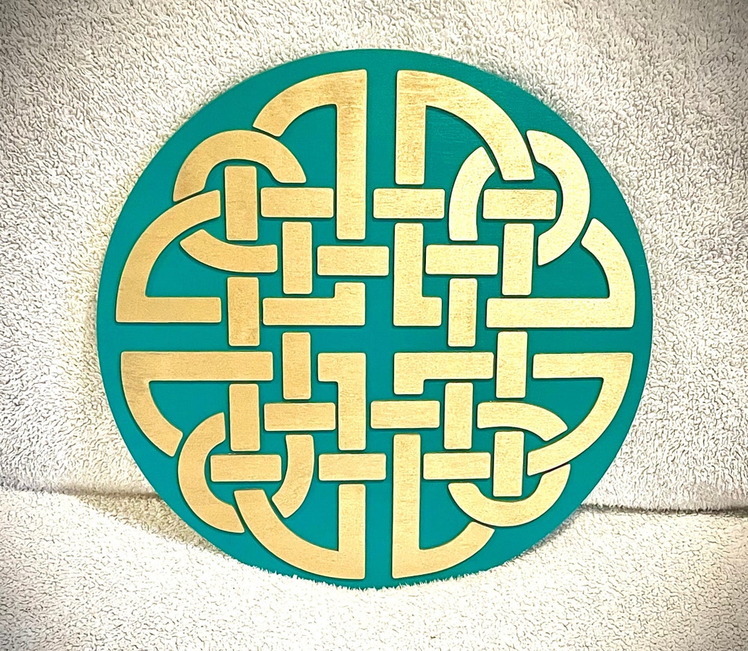 Dara Celtic Knot Wood Sign, Dara Celtic Knot Round Sign, Dara Knot Home ...