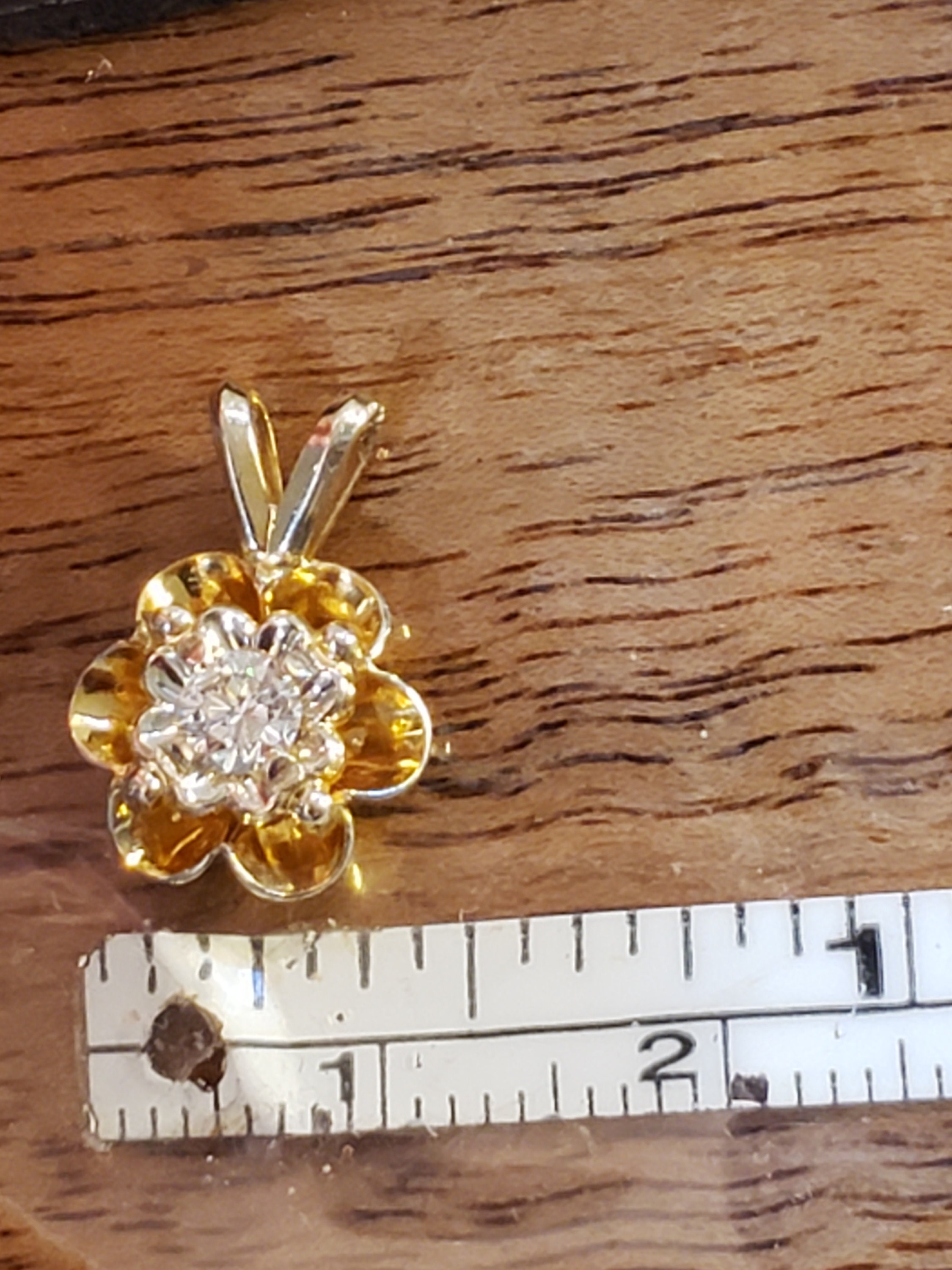 Vintage 14K Gold Diamond Buttercup Pendant | Etsy