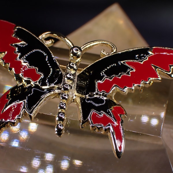 Fabulous Brooch - Etsy