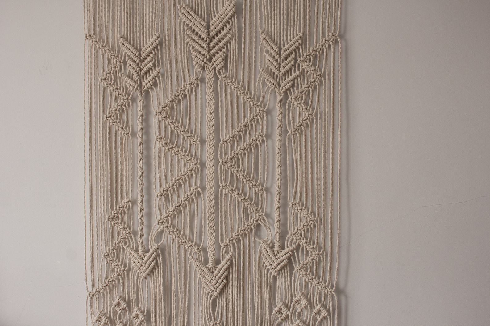 Large Macrame Wall Hanging, Arrow Wall Art, Wall Tapestry, Woven Wall ...
