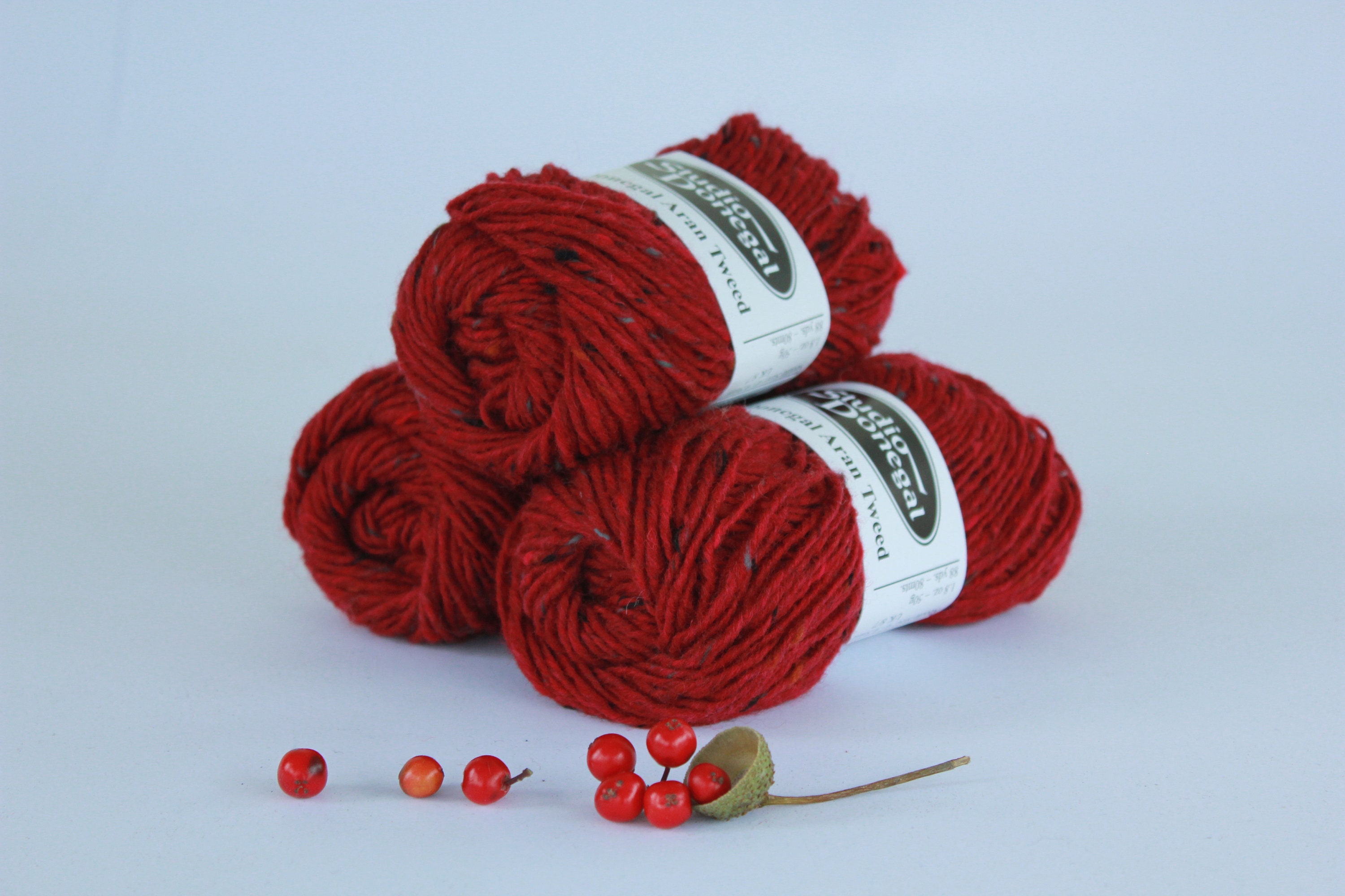 DEEP RED 4754 Traditional Irish WOOL Tweed Aran Wool Yarn - Etsy