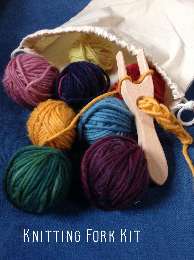 KNITTING FORK KIT Includes Naturally Dyed Yarn Instructions - Etsy