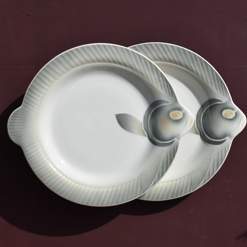 Fish Shaped Plates - Etsy