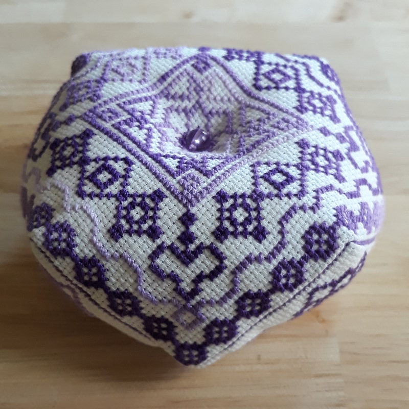 Biscornu Pattern - Etsy