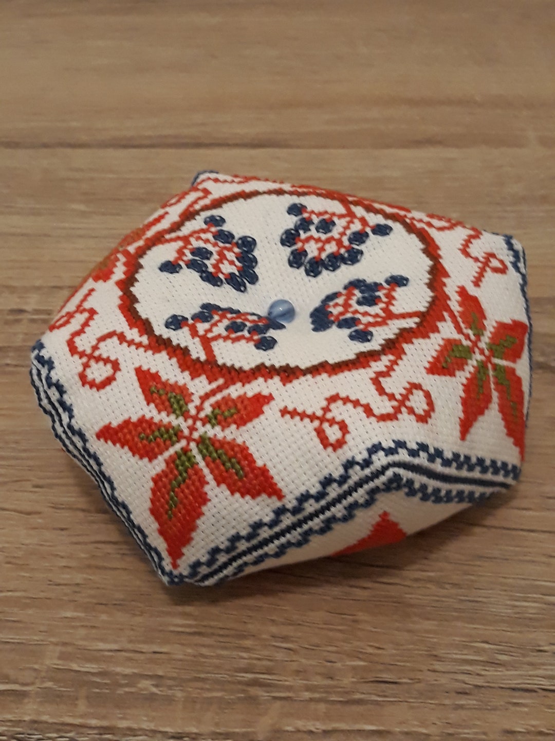 Biscornu Pattern, Cross Stitch Biscornu Pattern, Pin Cushion Pattern ...