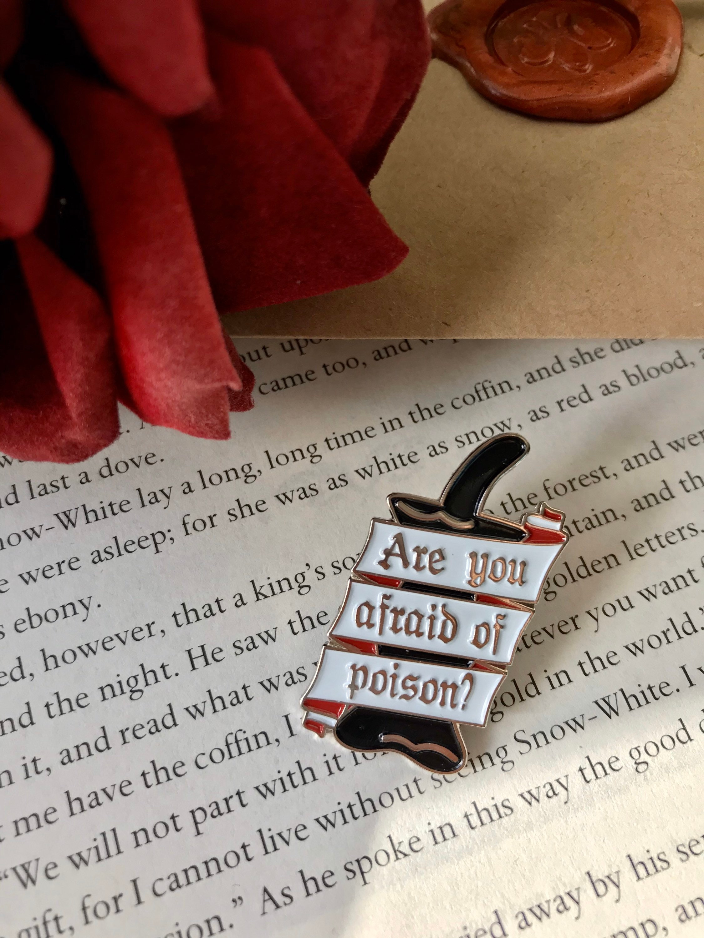 POISON APPLE PIN Soft Enamel Pin Badge Snow White Inspired - Etsy Ireland