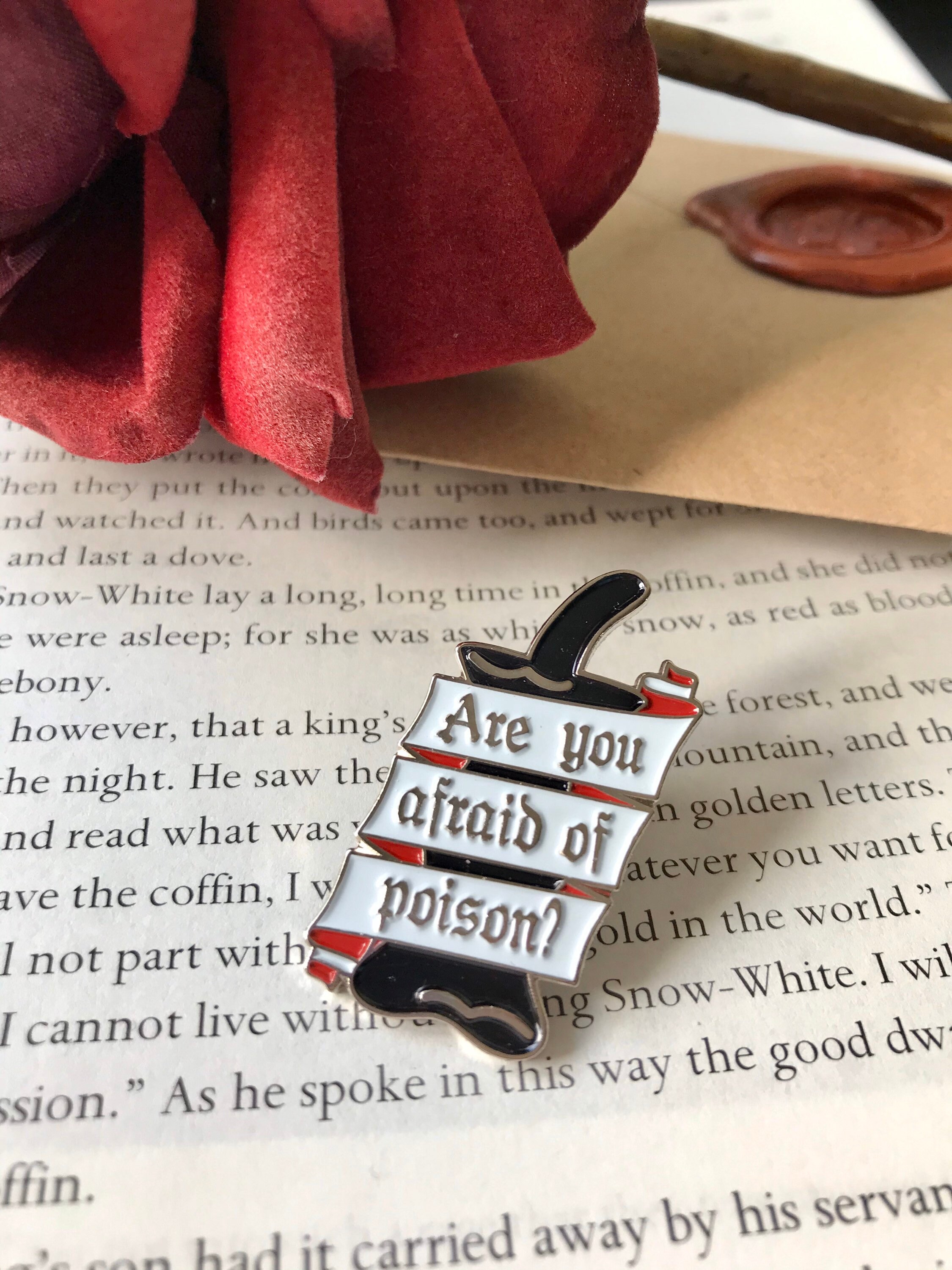 POISON APPLE PIN Soft Enamel Pin Badge Snow White Inspired - Etsy Ireland