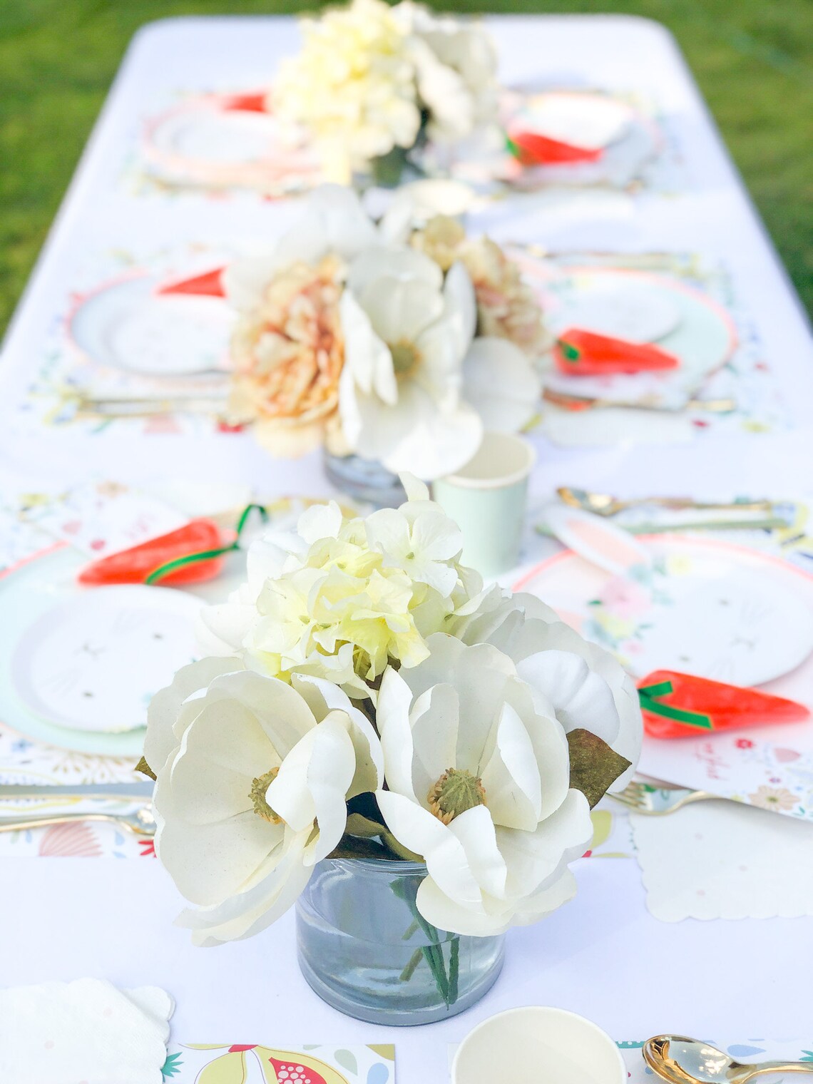 Floral 1st Birthday Party Decor, Garden Birthday Party Decorations ...