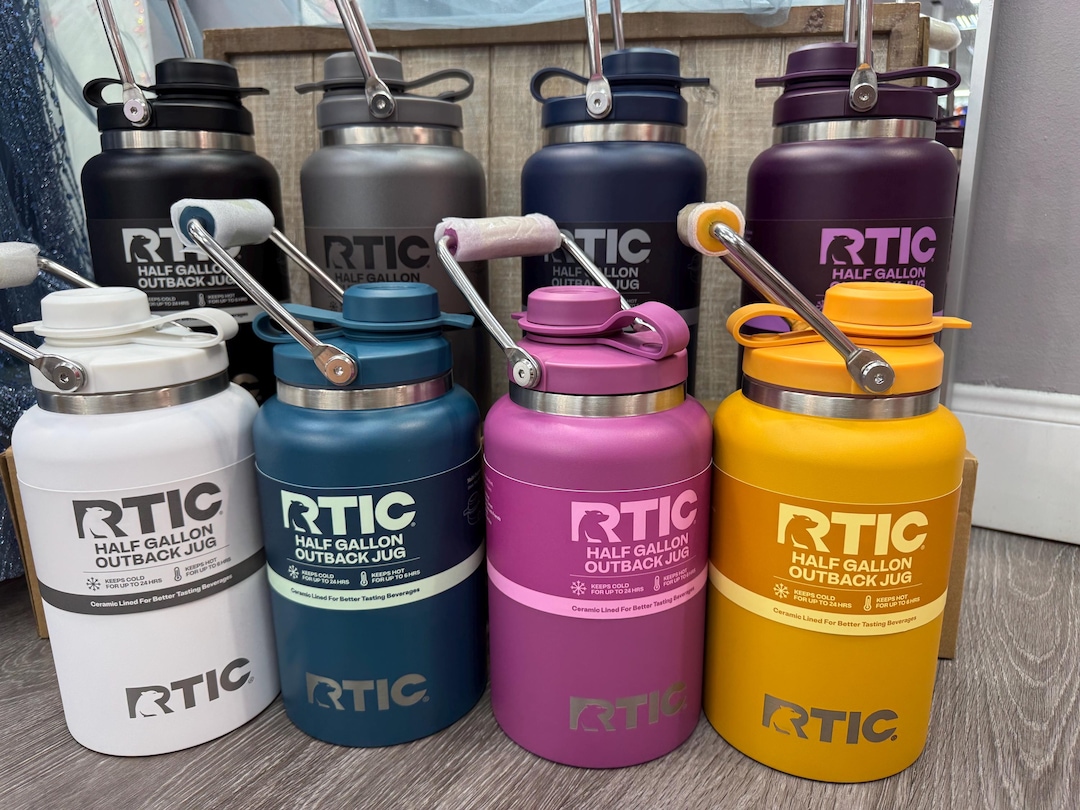 RTIC Outback Jug - Half Gallon - 64oz Ceramic Lined - Keeps Ice Cold ...