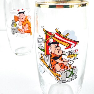 Vintage 1970s Flintstones Glasses – Set of 2 Collector Tumblers – Fred ...