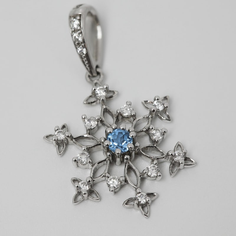 Snowflake Pendants - Etsy