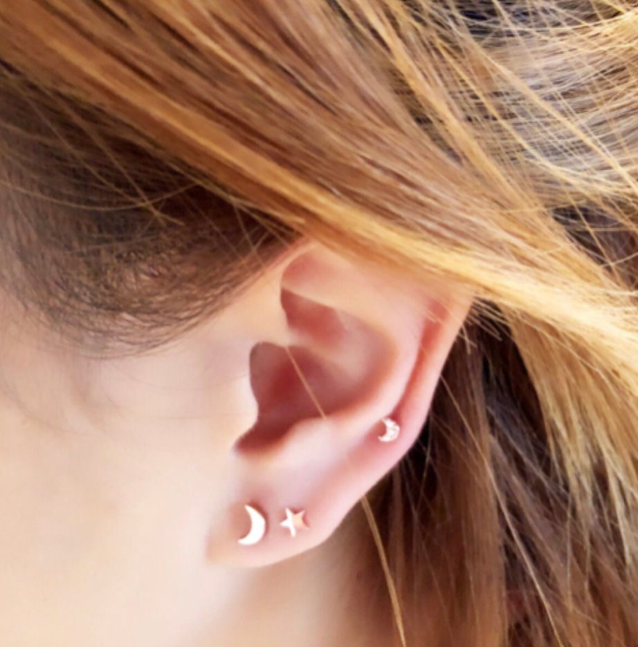14K Gold CZ Crescent Piercing: Tragus, Helix, Conch Stud - Etsy