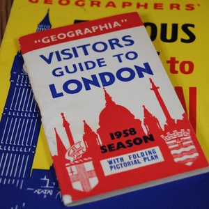Geographers' Famous Guide to London - Geographia Visitors Guide to ...