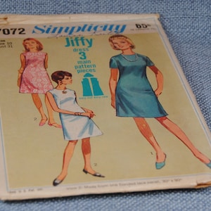 1967 Simplicity 7072 - Vintage Sewing Pattern - A Line Dress - One ...