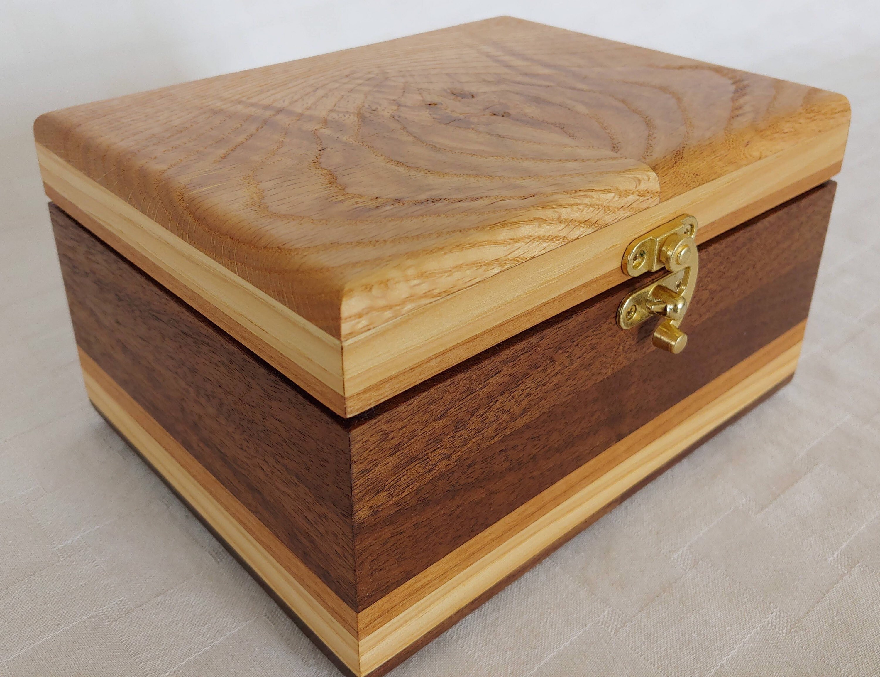 Small Hickory With Black Walnut and Cherry Keepsake Box, Jewelry Box - Etsy