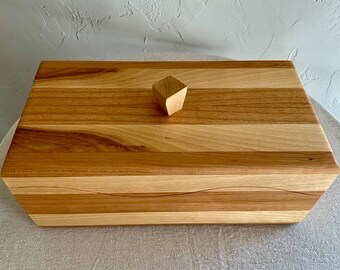 A Box That is Unique Art Ocean Wave Lift Top Box. Keepsake Box, Jewelry ...