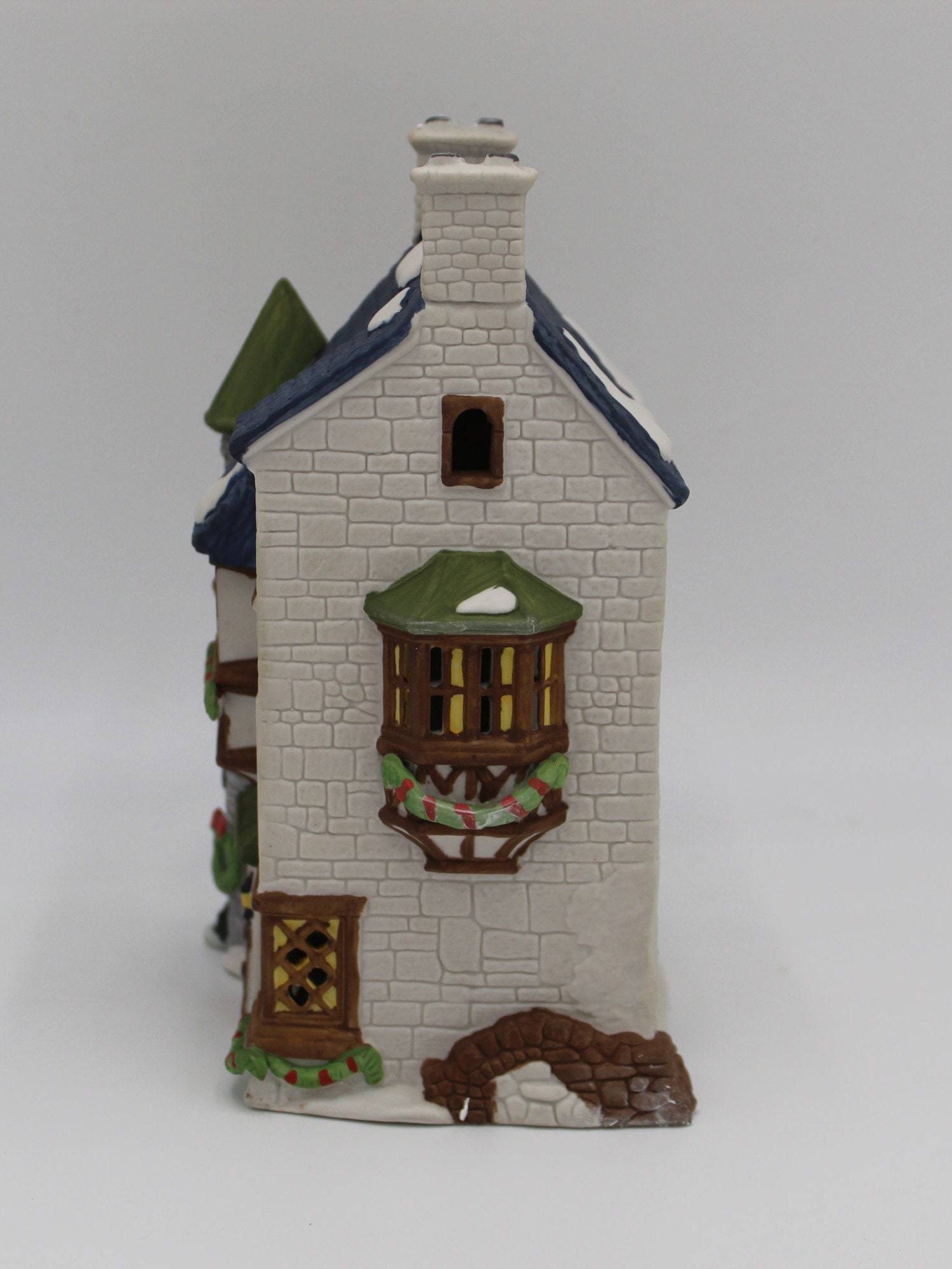 Heritage Village Collection Dickens' Village Series the Wool Shop Hand ...