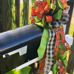 Pumpkin Wired Ribbon Bow: Fall Decor, Mailbox & Wreath Accent - Etsy