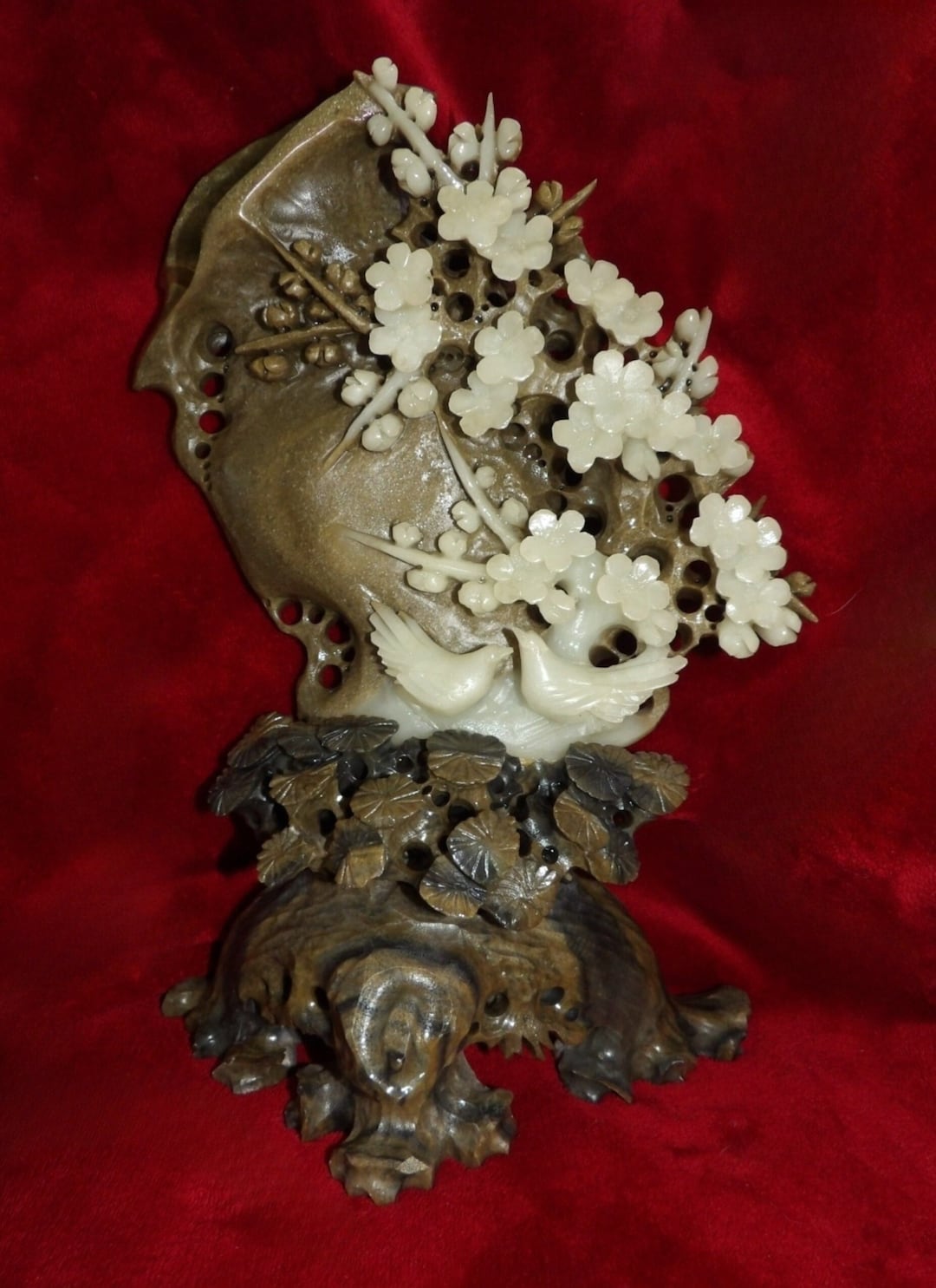 Jade Bird Carving / Exquisite Jade Bird Carving - Etsy