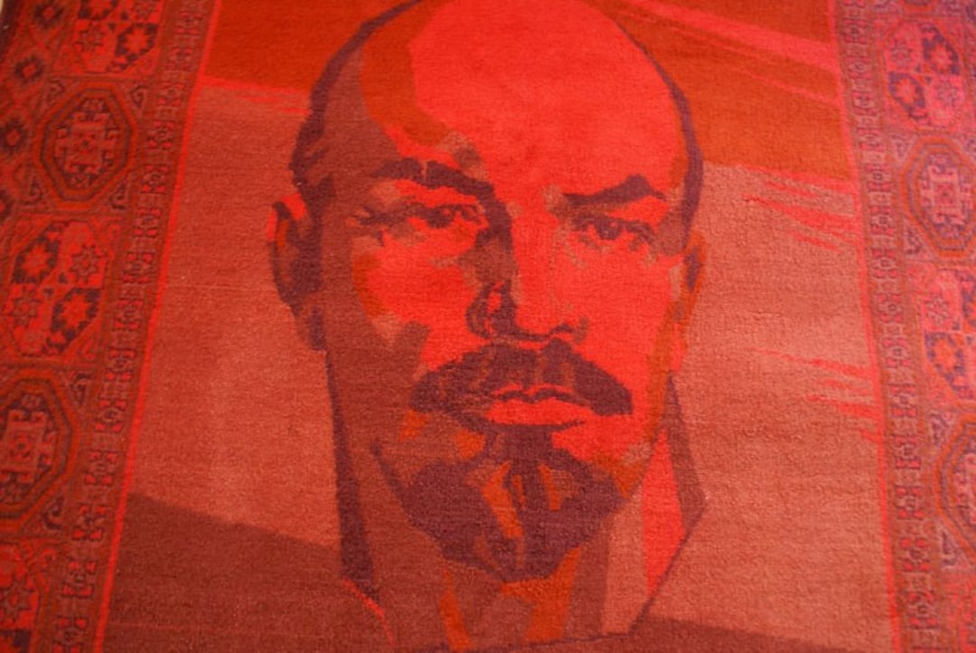 The Ultimate RED LENIN Carpet From the Soviet Union / HUGE Rug - Etsy
