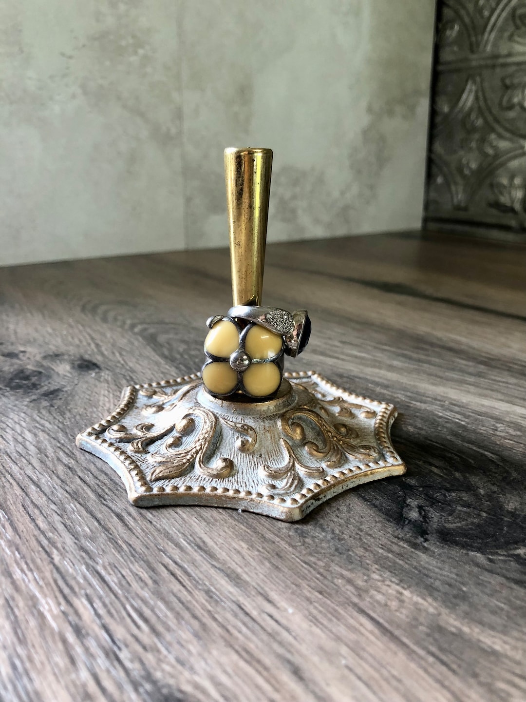 Vintage Ring Holder Ring Display Jewelry Organizer Brass Finial ...