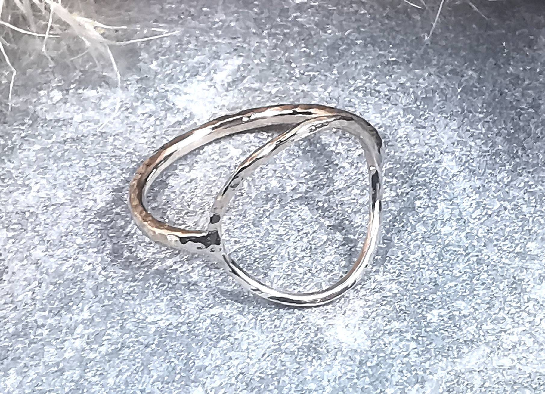 Sterling Silver Geometric Circle Ring. Minimalistic Ring - Etsy