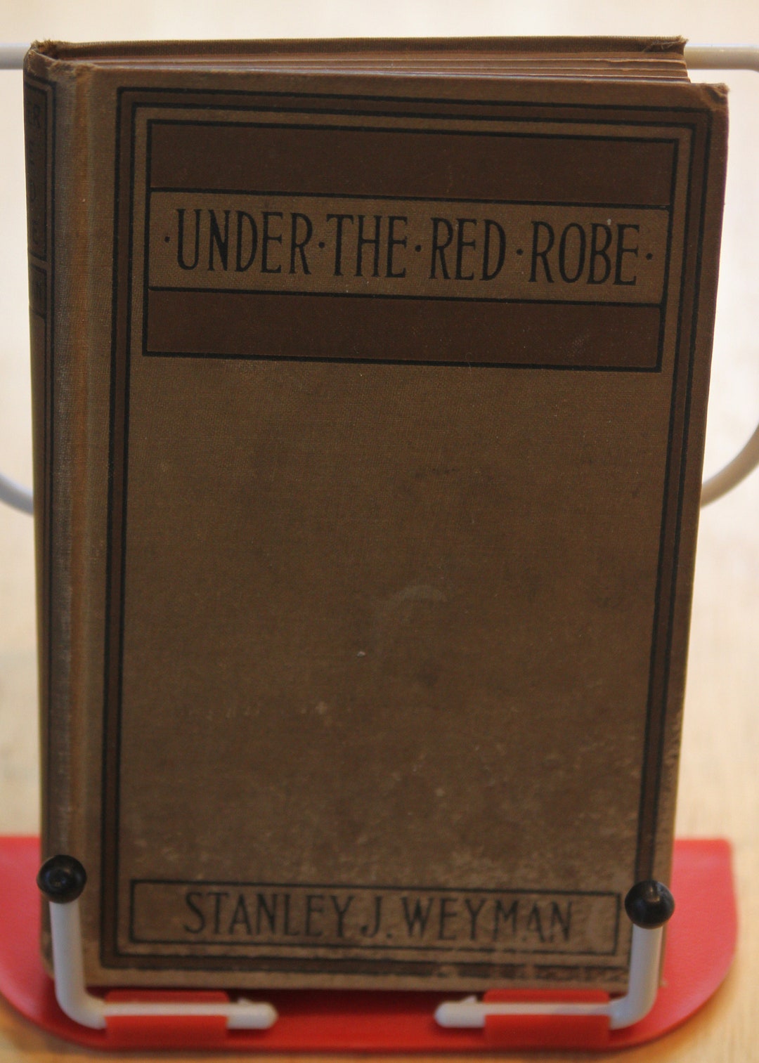 Buy 1894 Under the Red Robe by Stanley Weyman Illustrated Hard Cover HC ...