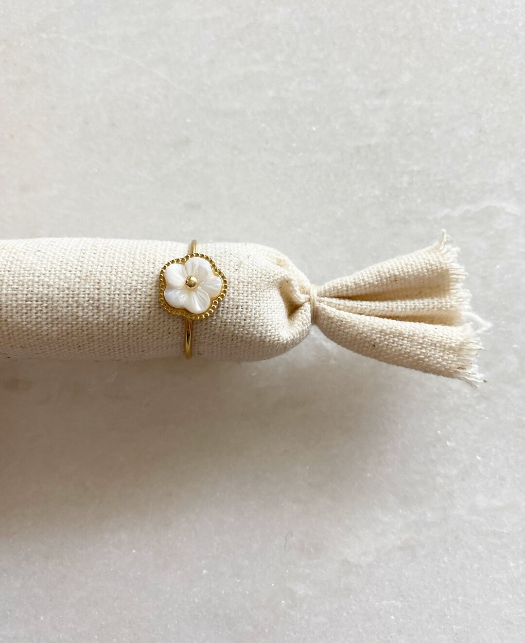 Cléophée Ring Mother-of-pearl Flower Mother's Day - Etsy