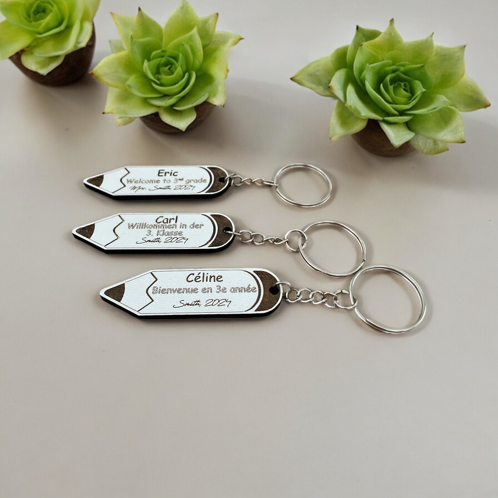 Back to School Keychain Favor Gift for Students, Custom Teacher ...