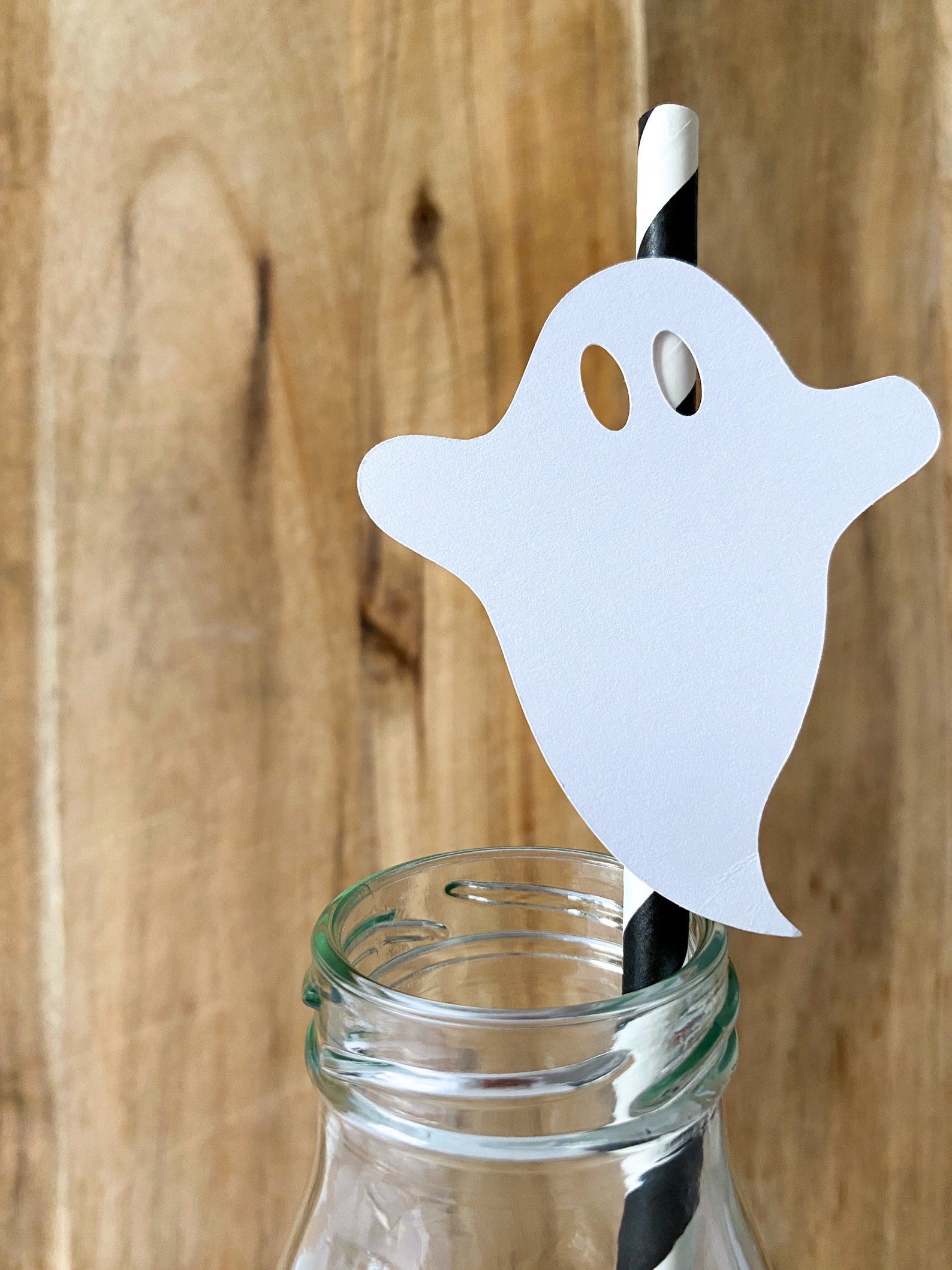 Halloween Ghost Paper Straws | Set of 10 | Black and White Straws ...