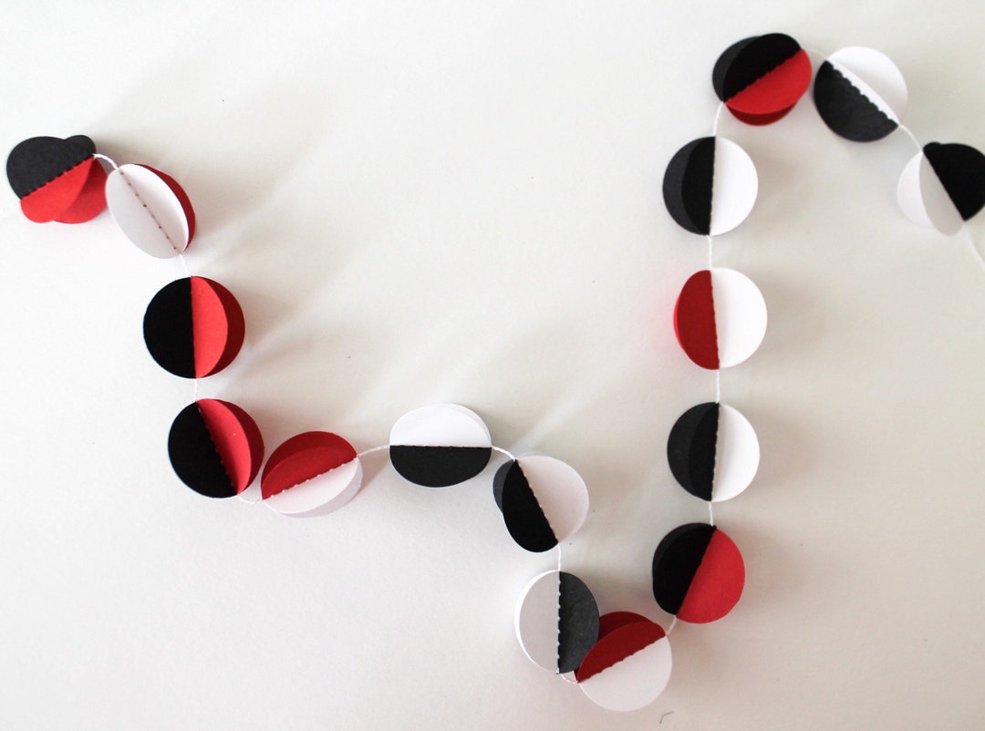 Vampire Inspired 3D Confetti Halloween Decor | Black, Red & White ...