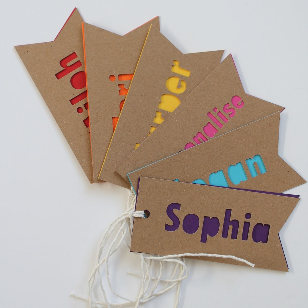 Customised Party Gift Tags, 6 X Personalised Modern Name Tags for Gifts ...