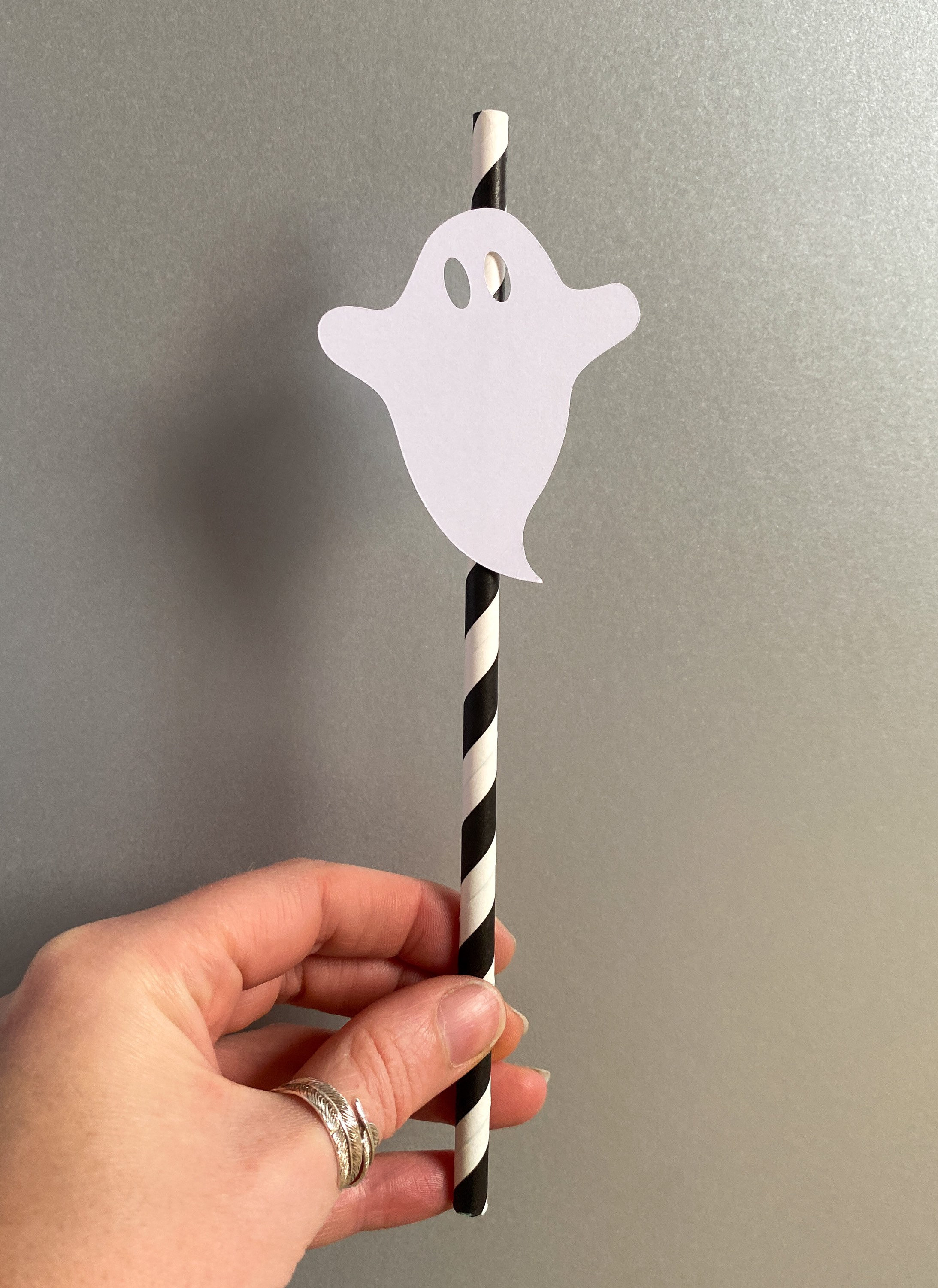 Halloween Ghost Paper Straws | Set of 10 | Black and White Straws ...