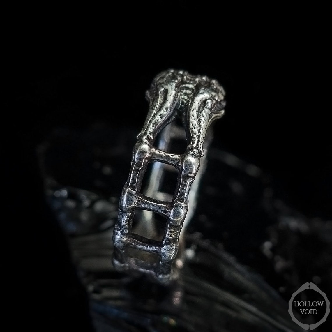 Silver Alien Bone Ring Giger Inspired Xenomorph Design Size - Etsy