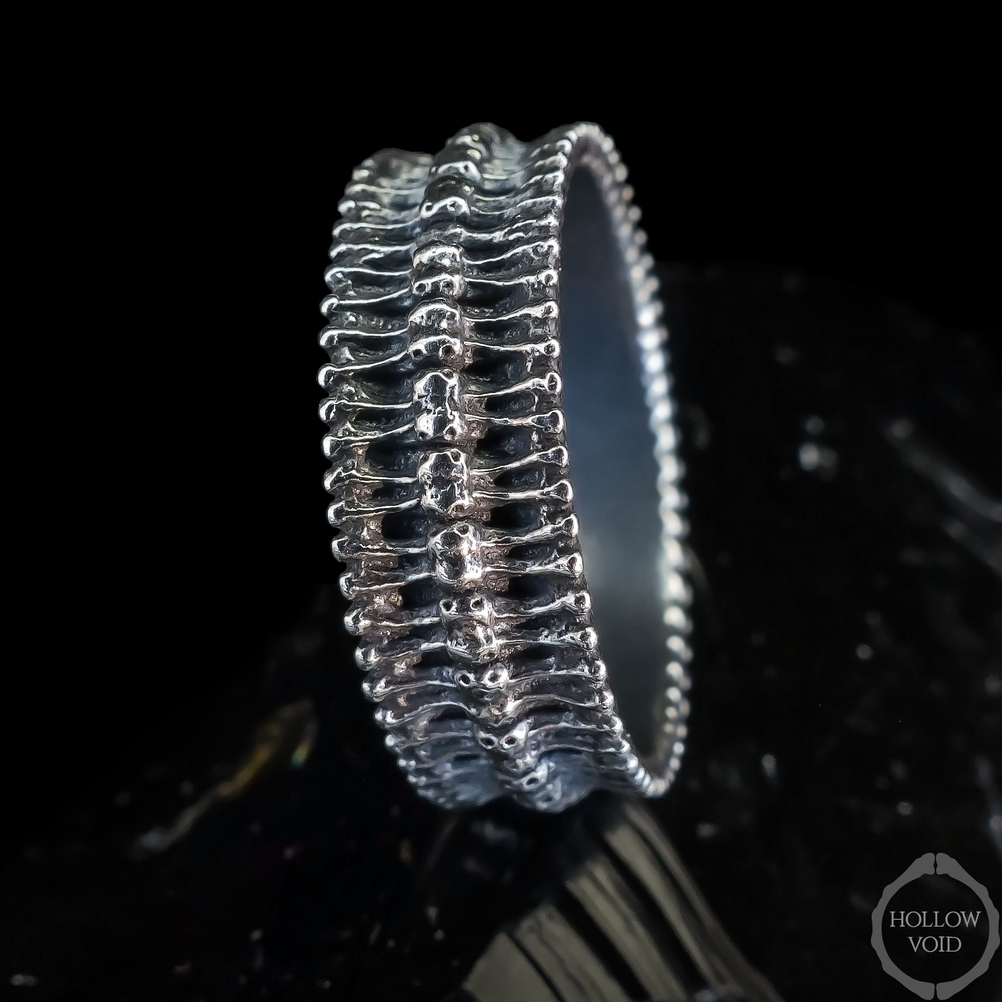 Gothic Silver Spine Ring Bones Repeat in This Dark HR Giger - Etsy